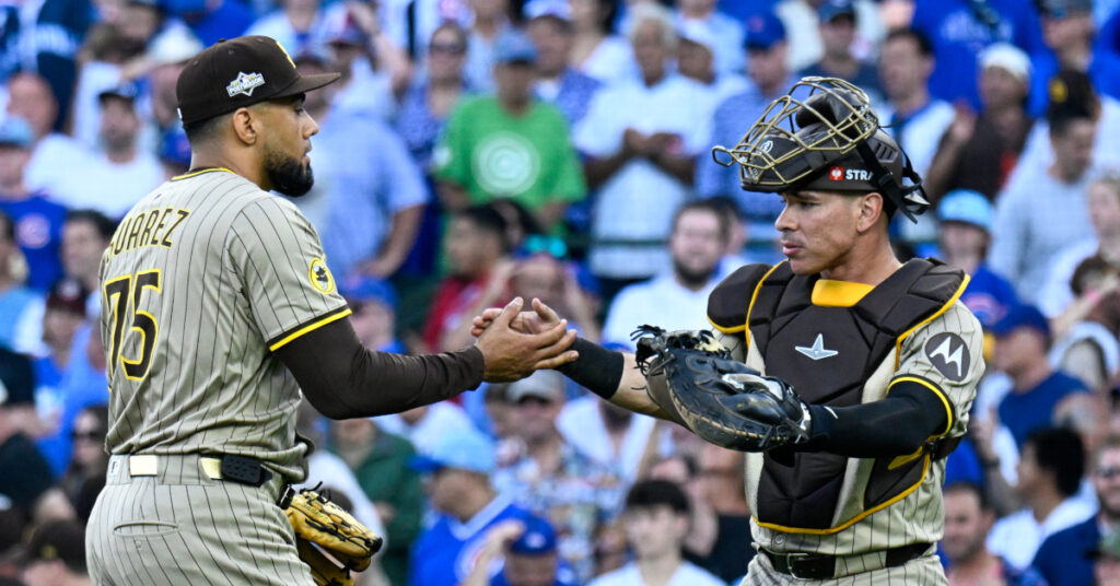 Padres Strike Back Behind Dominant Bullpen, Force Game 3 in Chicago ...
