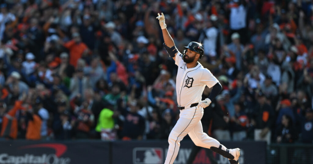 Tigers Roar Back, Send ALDS to Game 5 | FanGraphs Baseball